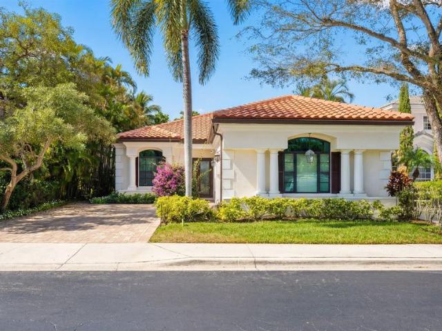 Luxury Villa for rent in West Palm Beach, Florida