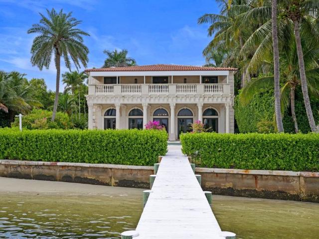 Luxury Villa for rent in West Palm Beach, Florida