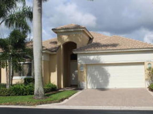 Luxury Villa for rent in West Palm Beach, Florida