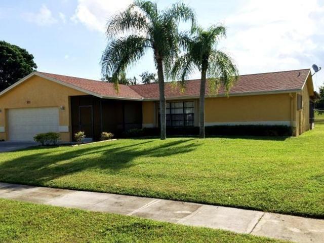 3 bedroom luxury Villa for rent in Royal Palm Beach, United States