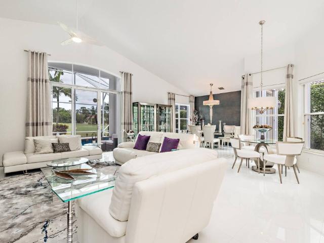 Luxury Villa for rent in West Palm Beach, United States