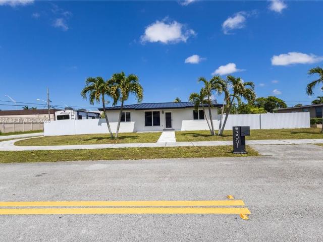Luxury Villa for rent in West Park, Florida