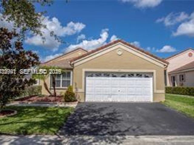 Luxury Villa for rent in Weston, Florida