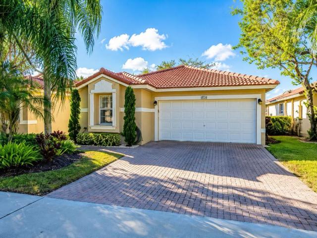 Luxury Villa for rent in Weston, Florida