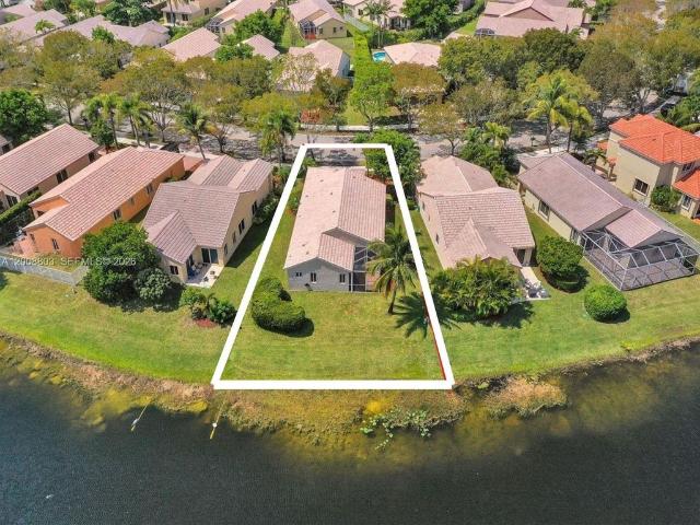 Luxury Villa for rent in Weston, Florida