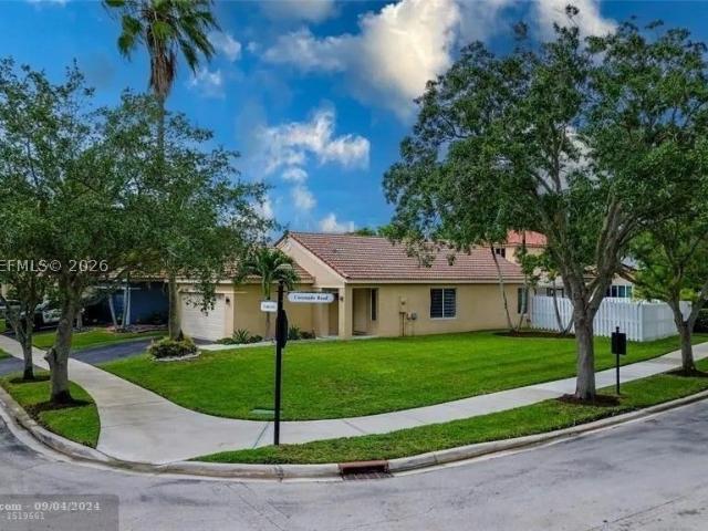 Luxury Villa for rent in Weston, United States