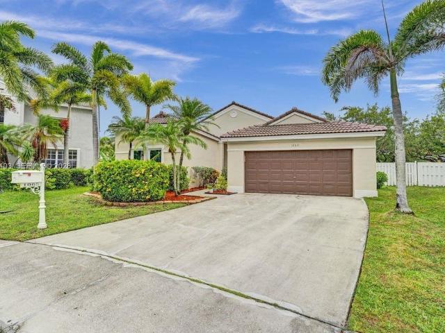 Luxury Villa for rent in Weston, United States