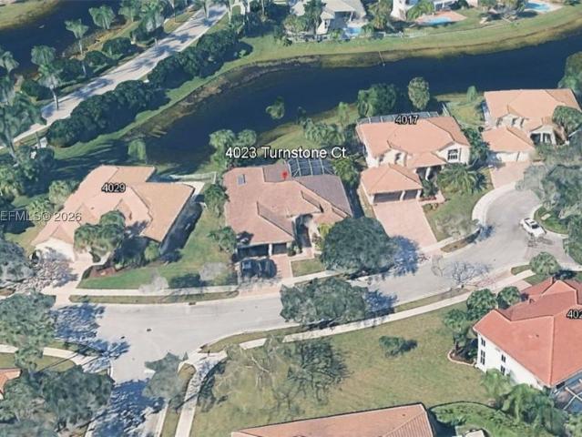 Luxury Villa for rent in Weston, United States