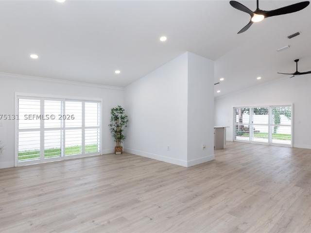 Luxury Villa for rent in Weston, United States