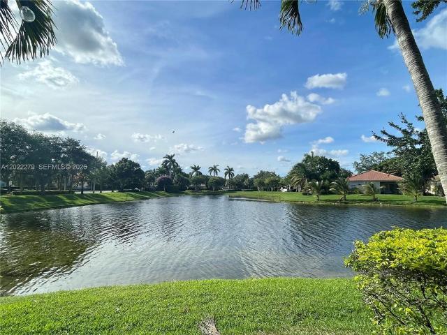 Luxury Villa for rent in Weston, United States