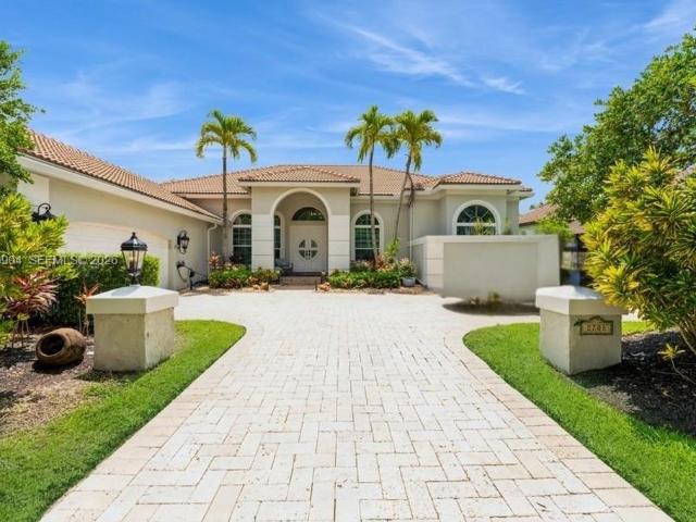 Luxury Villa for rent in Weston, United States