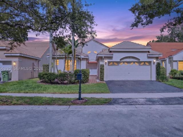 Luxury Villa for rent in Weston, United States