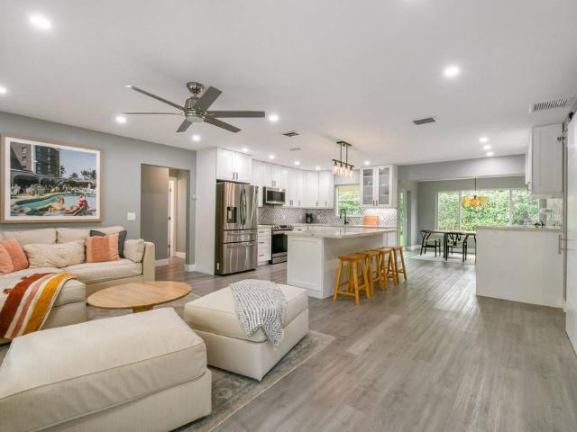 Luxury Villa for rent in Tequesta, Florida