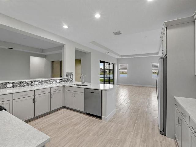 Luxury Villa for rent in The Acreage, Florida