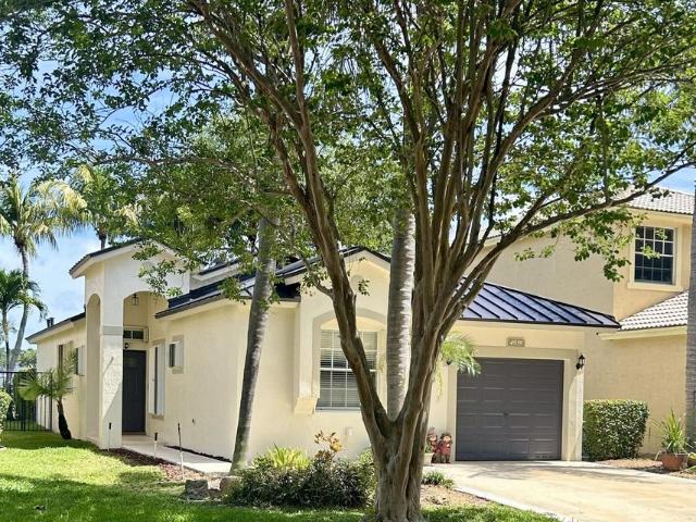 Luxury Villa for sale in Coconut Creek, Florida