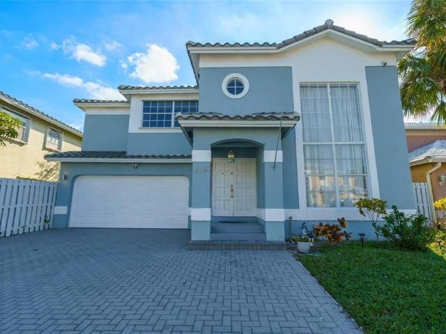 Luxury Villa for sale in Coconut Creek, Florida