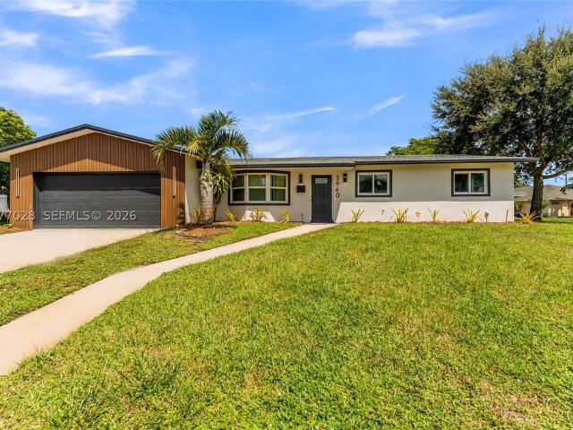 Luxury Villa for sale in Coconut Creek, Florida