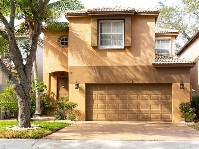 Luxury Villa for sale in Coconut Creek, United States