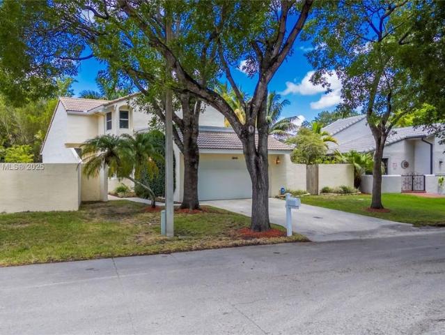 Luxury Villa for sale in Cooper City, Florida