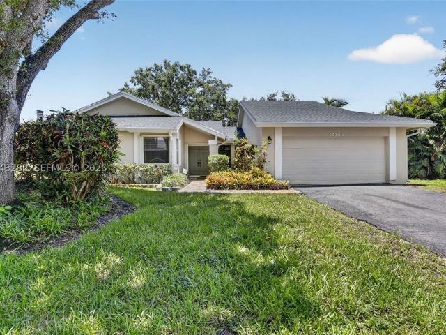 Luxury Villa for sale in Cooper City, Florida