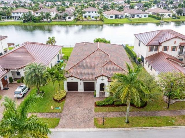 Luxury Villa for sale in Cooper City, Florida