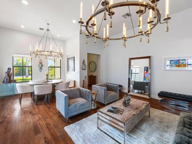 Luxury Villa for sale in Cooper City, United States
