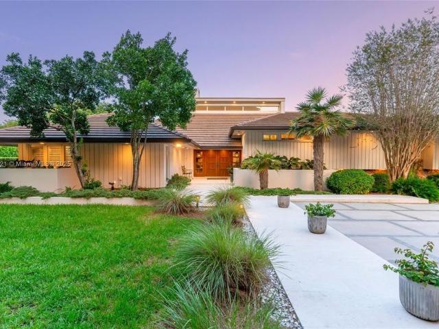 Luxury Villa for sale in Coral Gables, Florida