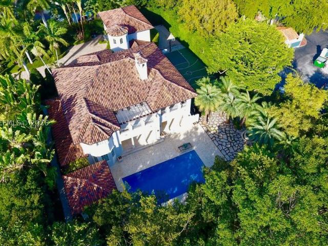 Luxury Villa for sale in Coral Gables, Florida