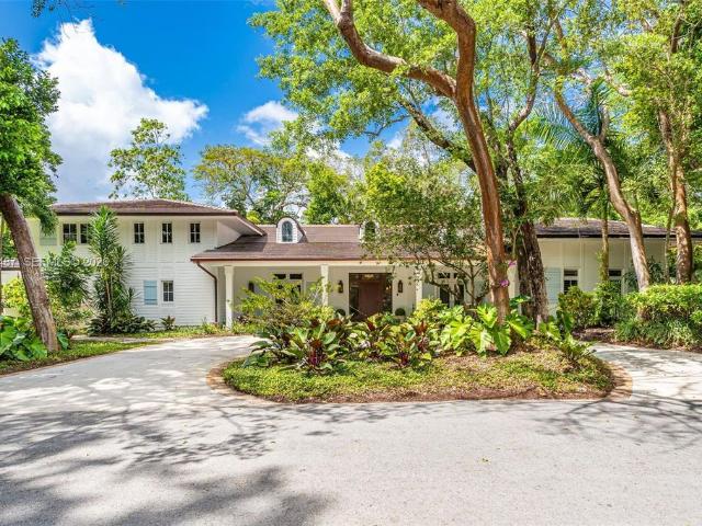 Luxury Villa for sale in Coral Gables, Florida