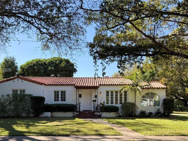 Luxury Villa for sale in Coral Gables, Florida
