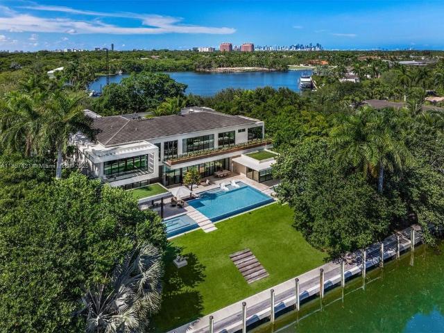 Luxury Villa for sale in Coral Gables, United States