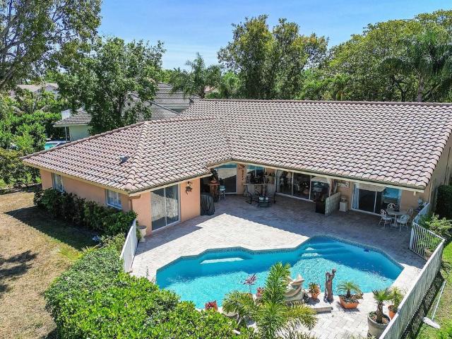 Luxury Villa for sale in Coral Springs, United States