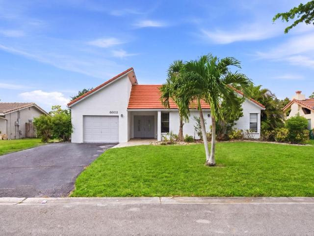 Luxury Villa for sale in Coral Springs, United States
