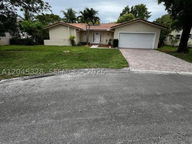 Luxury Villa for sale in Coral Springs, United States