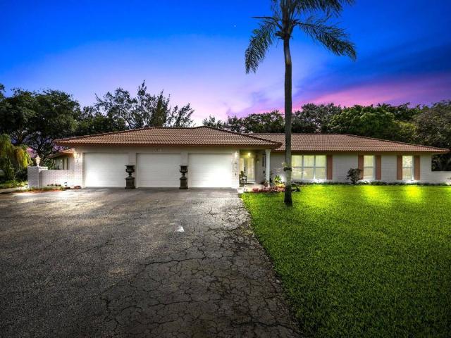 Luxury Villa for sale in Coral Springs, United States