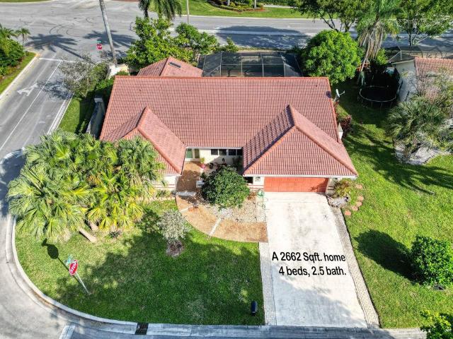 Luxury Villa for sale in Coral Springs, Florida