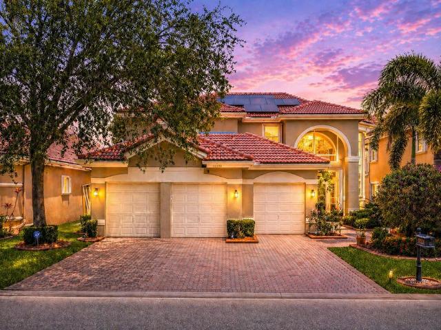 5 bedroom luxury Villa for sale in Parkland, Florida