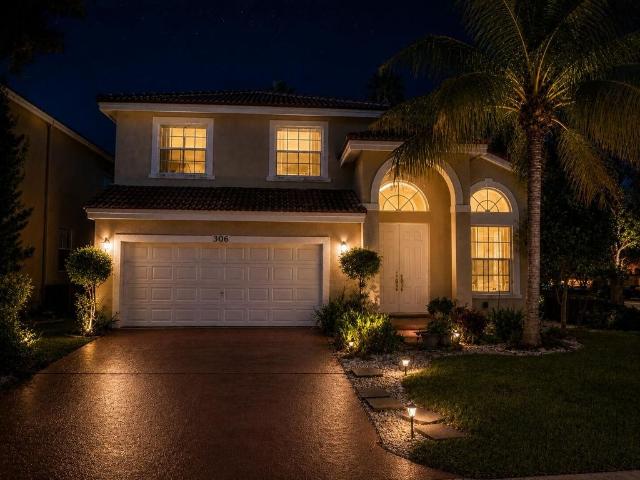 Luxury Villa for sale in Coral Springs, Florida