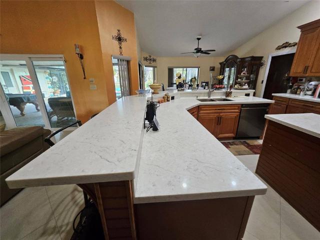 Luxury Villa for sale in Coral Springs, Florida