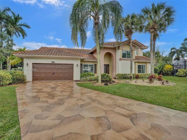 Luxury Villa for sale in Coral Springs, Florida