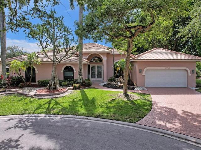 Luxury Villa for sale in Coral Springs, Florida