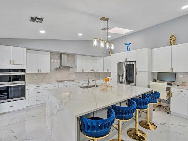 Luxury Villa for sale in Coral Springs, Florida