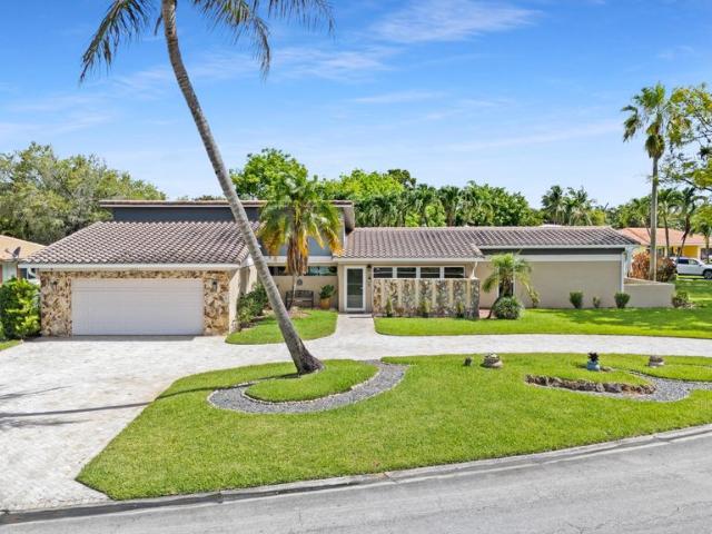 Luxury Villa for sale in Coral Springs, Florida