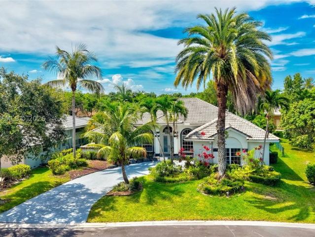 Luxury Villa for sale in Coral Springs, Florida