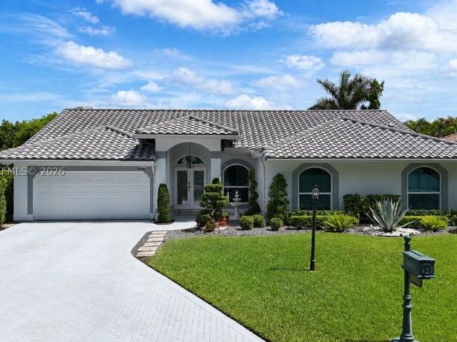 Luxury Villa for sale in Coral Springs, Florida