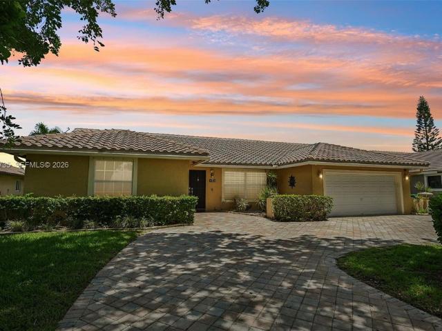 Luxury Villa for sale in Coral Springs, Florida