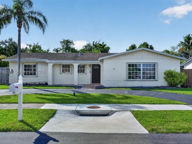 Luxury Villa for sale in Cutler Bay, Florida