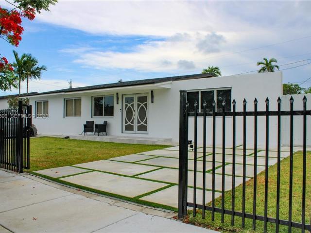 Luxury Villa for sale in Cutler Bay, Florida
