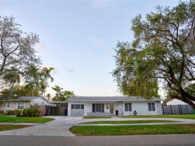 Luxury Villa for sale in Cutler Bay, Florida