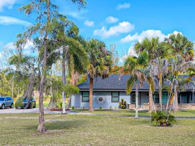 Luxury Villa for sale in Aventura, Florida